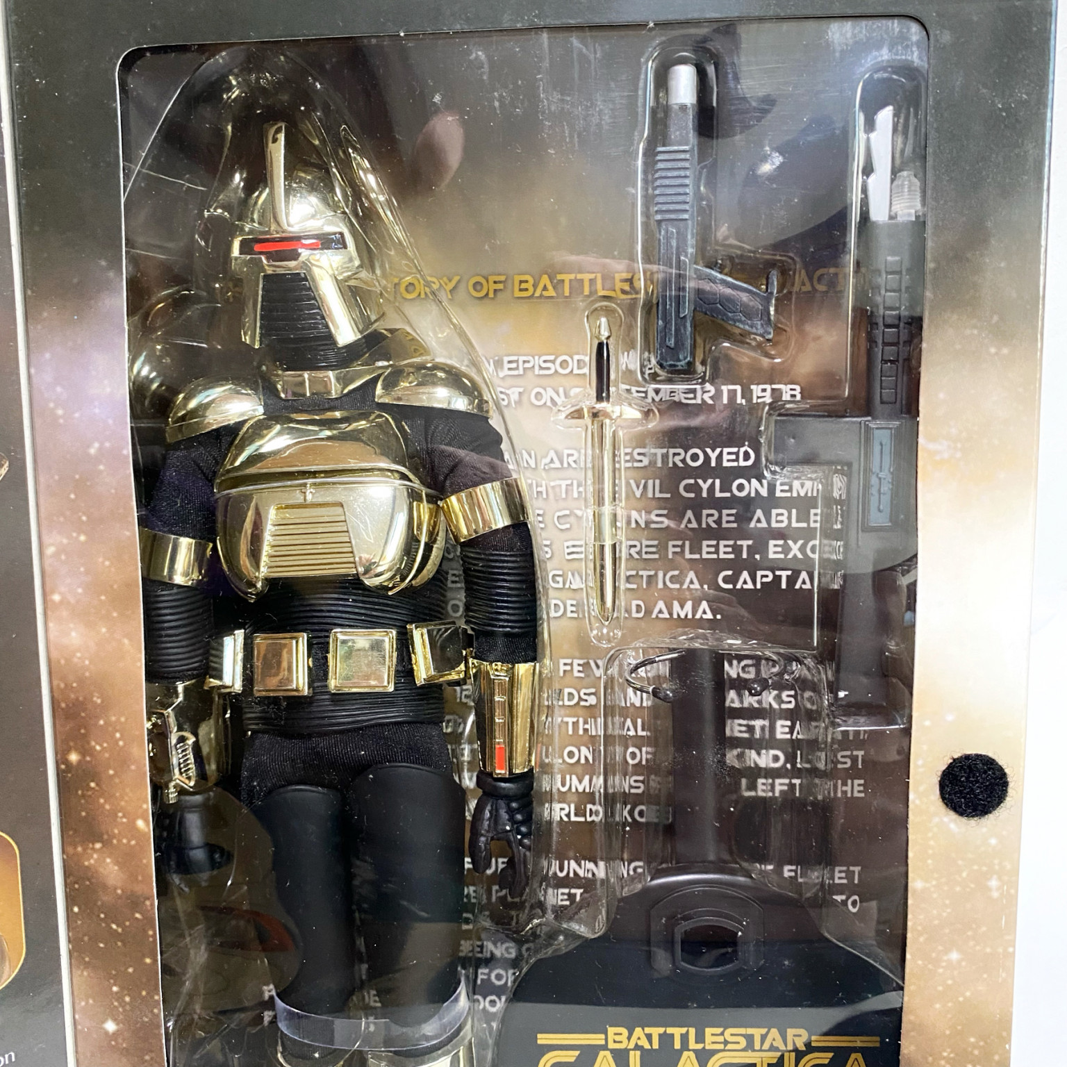 Cylon Gold version - Battlestar Galactica Classics Majestic studios ...