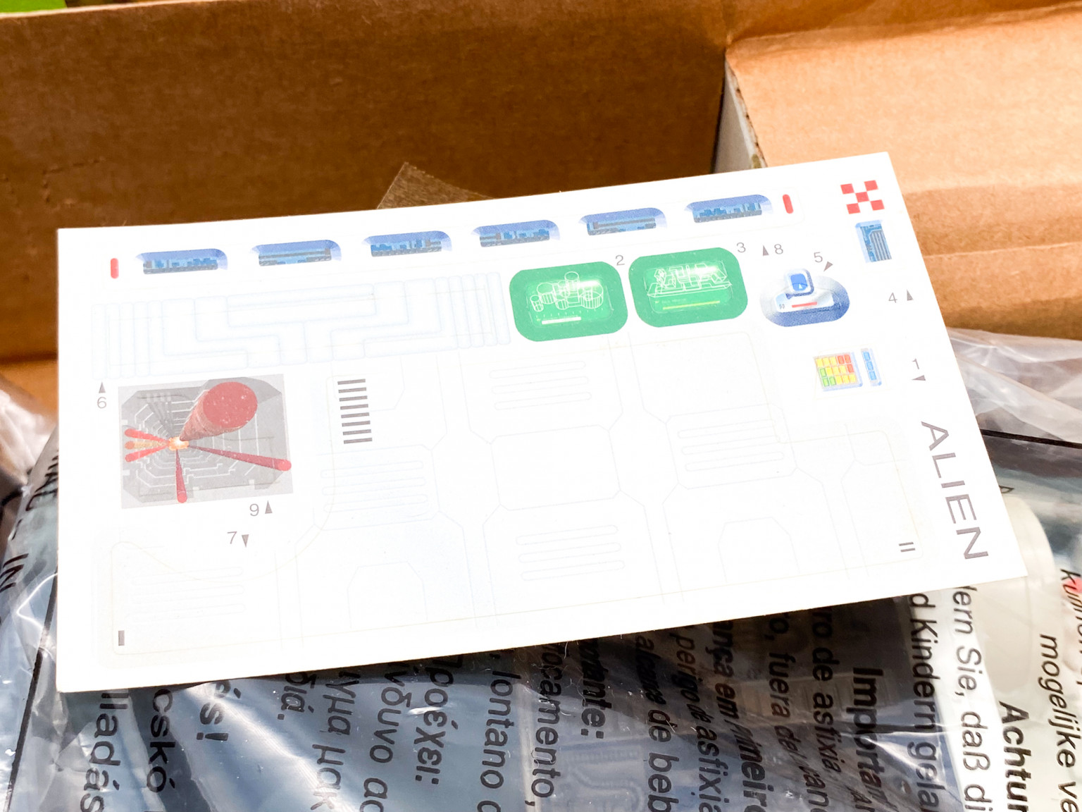 Aliens - Galoob - Micro Machines Aliens Transforming Action Set 1996 ...