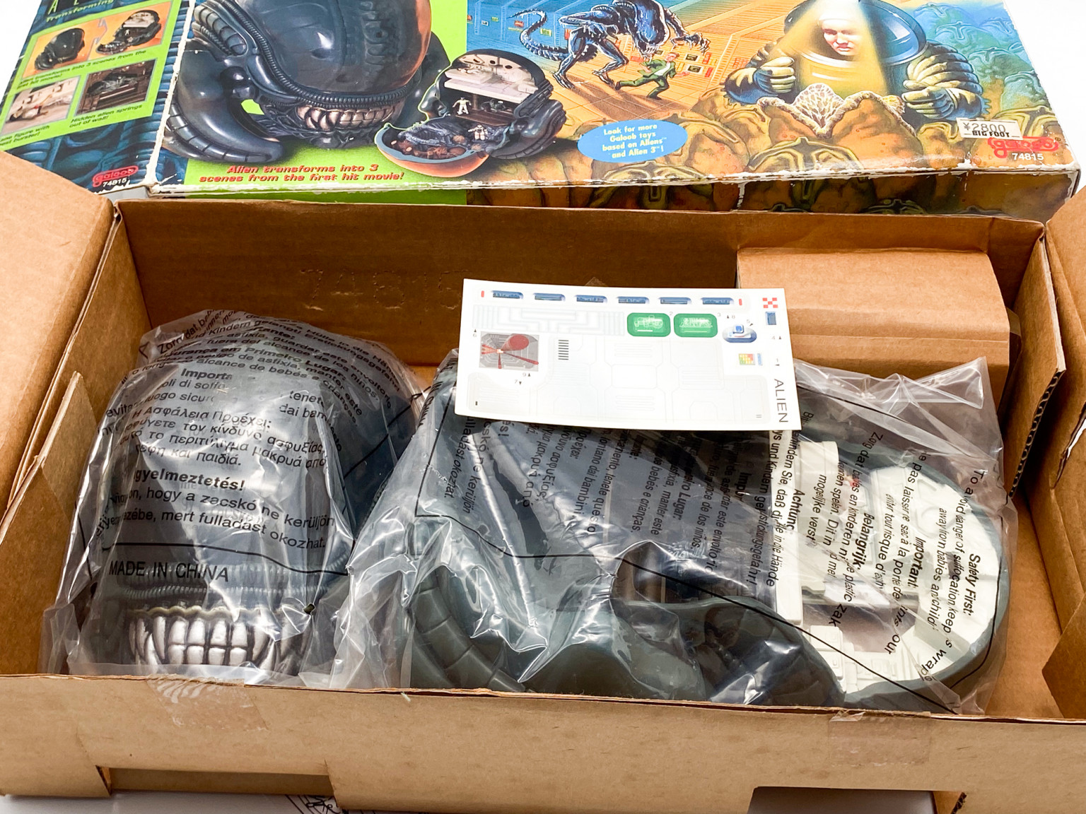 Aliens - Galoob - Micro Machines Aliens Transforming Action Set 1996 ...