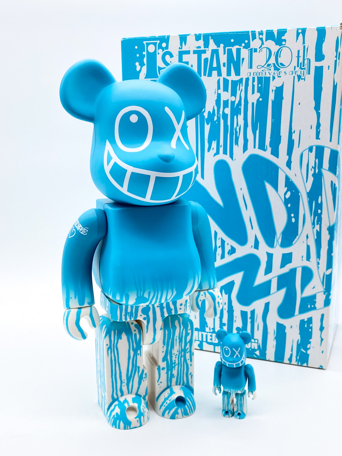 BEARBRICK Mr André x ISETAN 400+100 medicom toy MIB - Fabuleuse Caverne