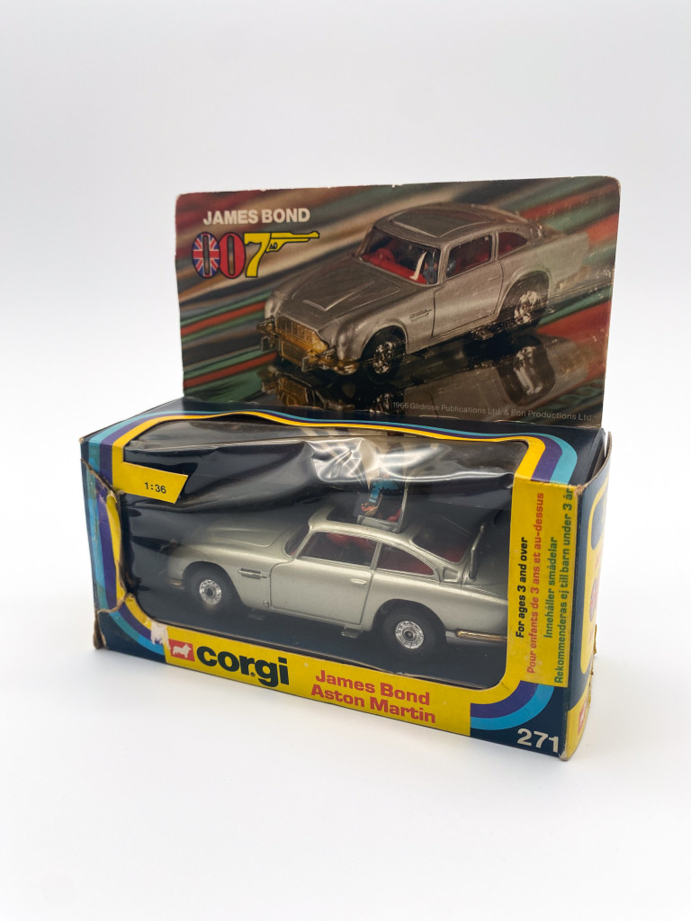 James Bond Aston Martin - Corgi 271 - 1977 damaged box - Fabuleuse Caverne