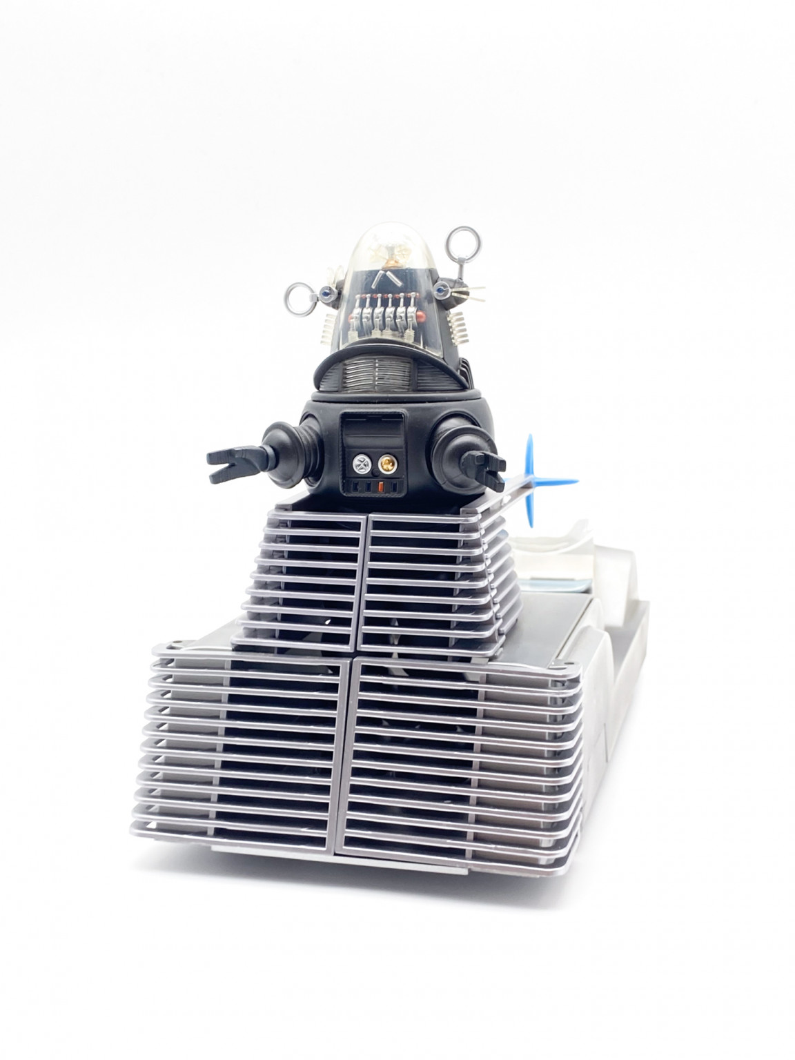 Forbidden Planet Robby the Robot with Altair-4 Transporter X-Plus Japan ...