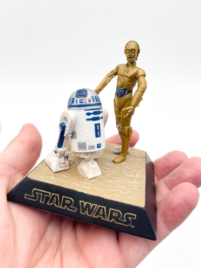 C3po et R2-D2 Mini Diorama Star Wars TOMY Takara - Fabuleuse Caverne