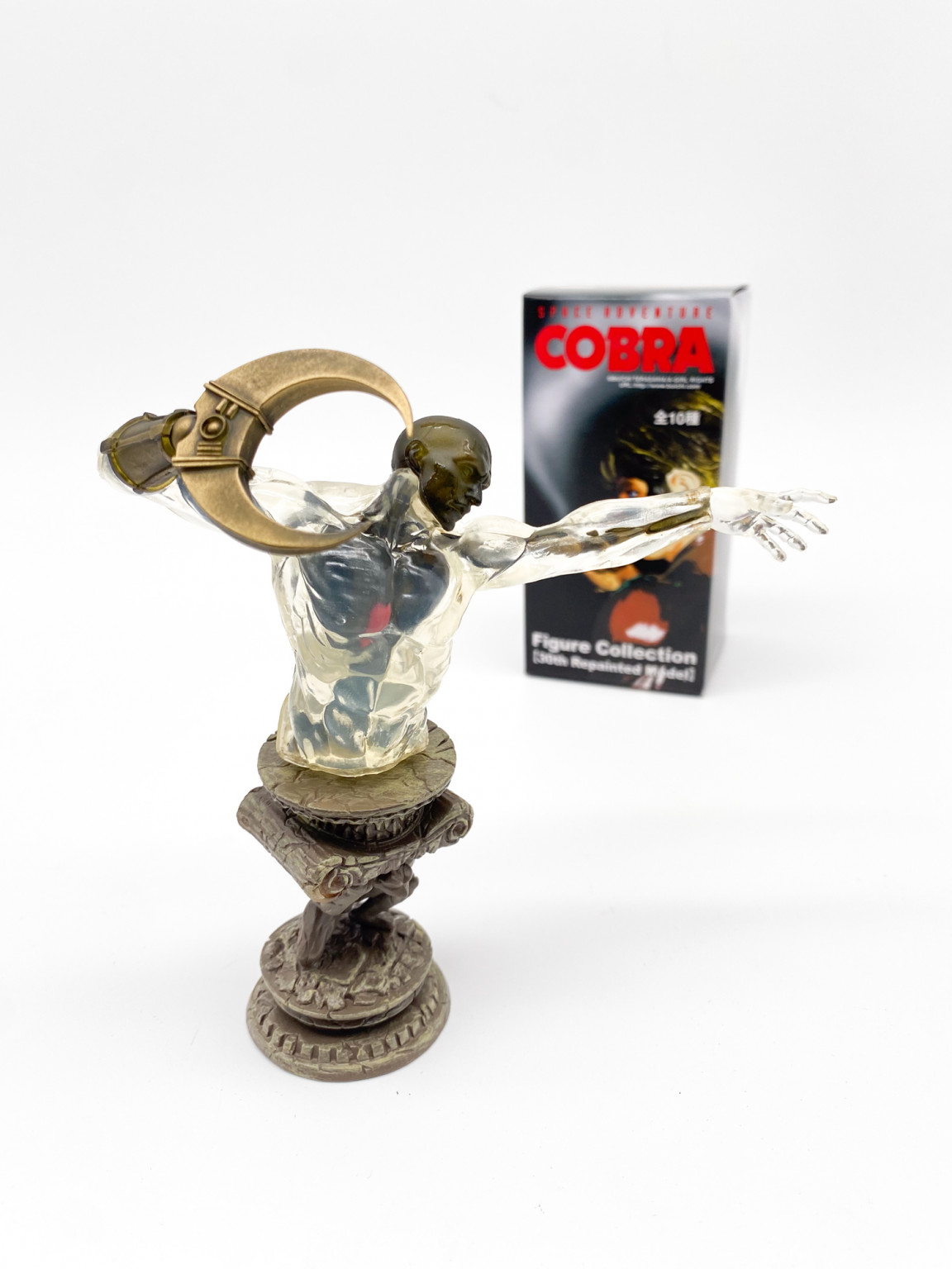 Cobra : mini buste l'homme de verre (Crystal Bowie) - Fabuleuse Caverne