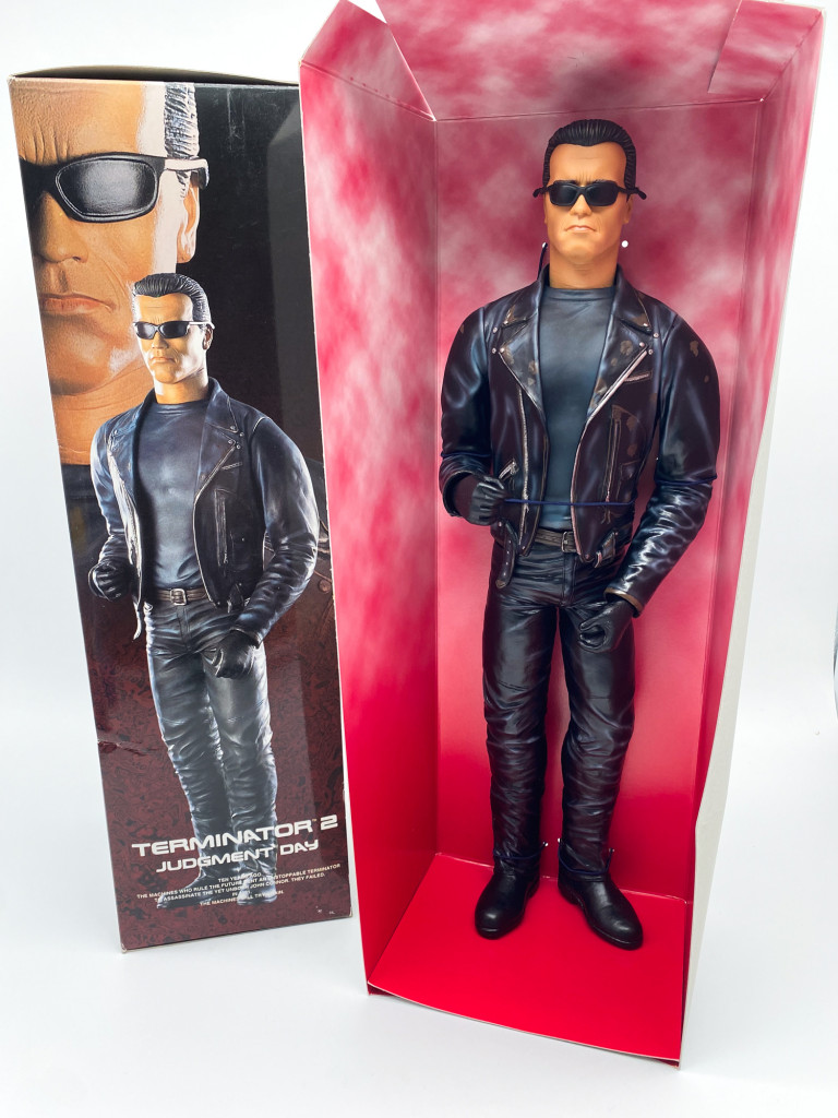 Terminator 2 Aoshima Skynet 1:4 soft vinyl - Fabuleuse Caverne
