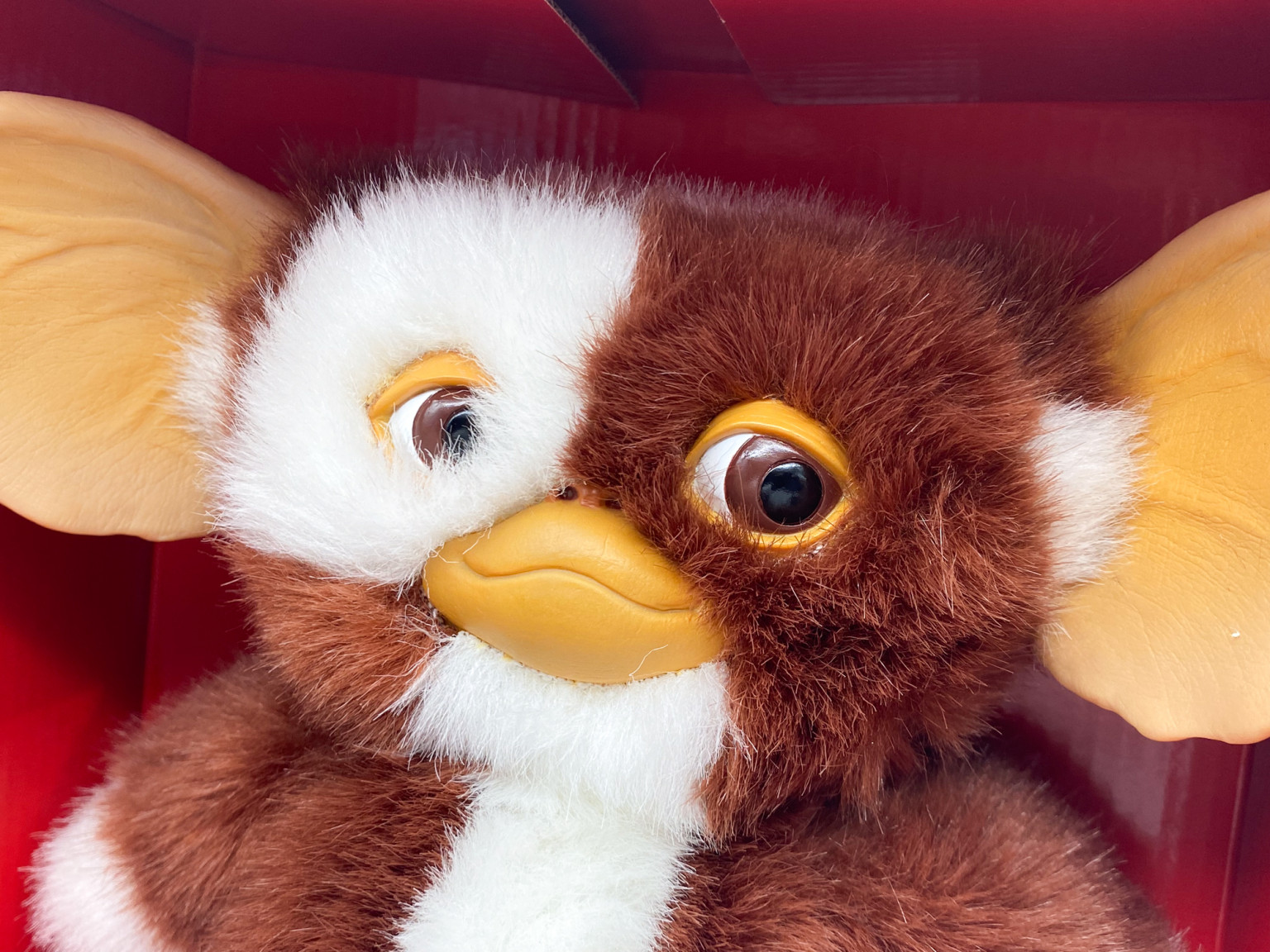 GIZMO with fluff balls GREMLINS 2 - Jun planning 1999 - MIB - Fabuleuse Caverne